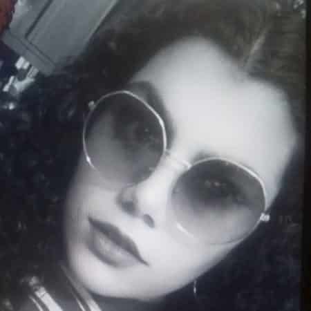 Julie hallak - Alefredo Books & Past Papers